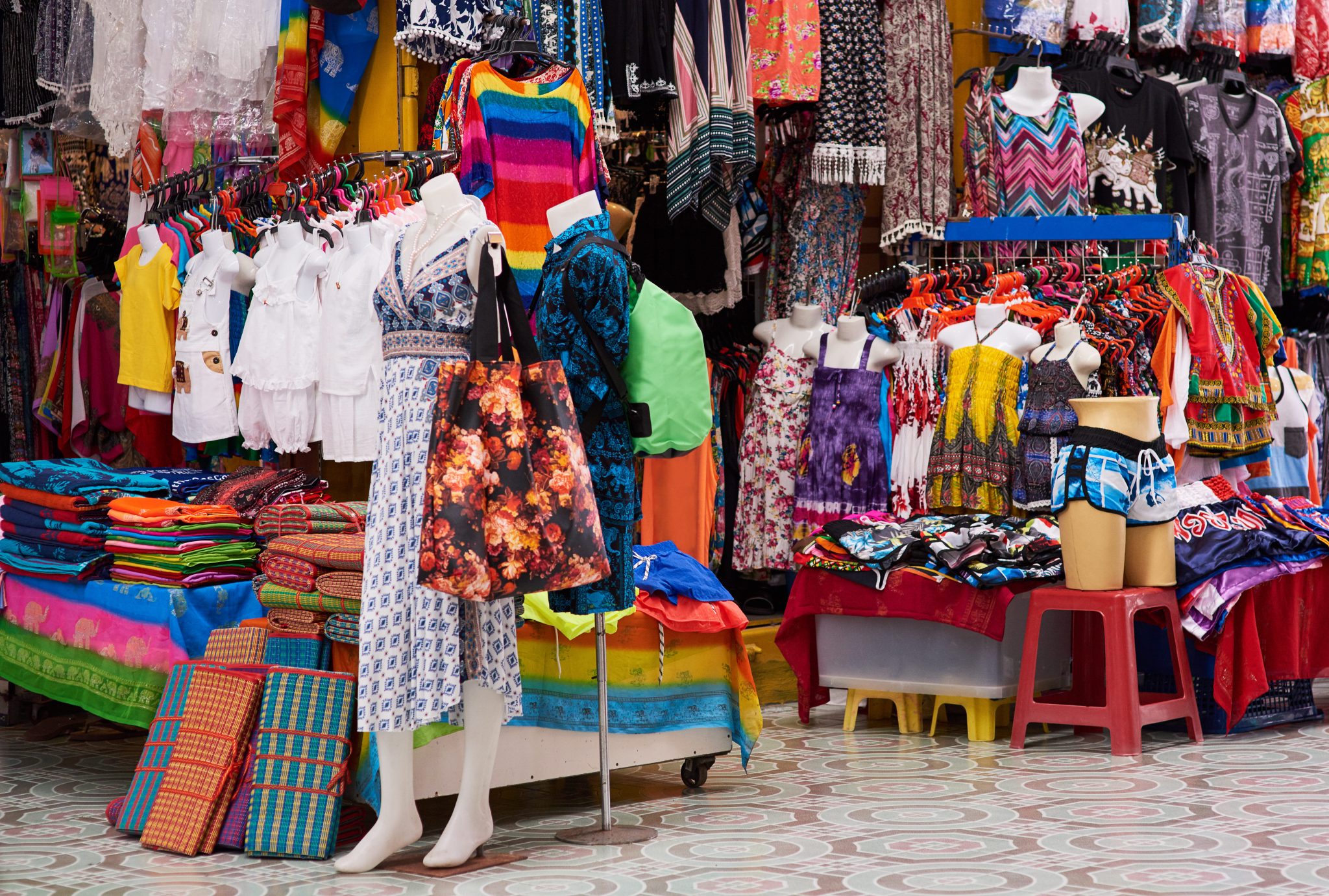 Best Cloth Markets in Delhi: Top Fabric & wholesale markets